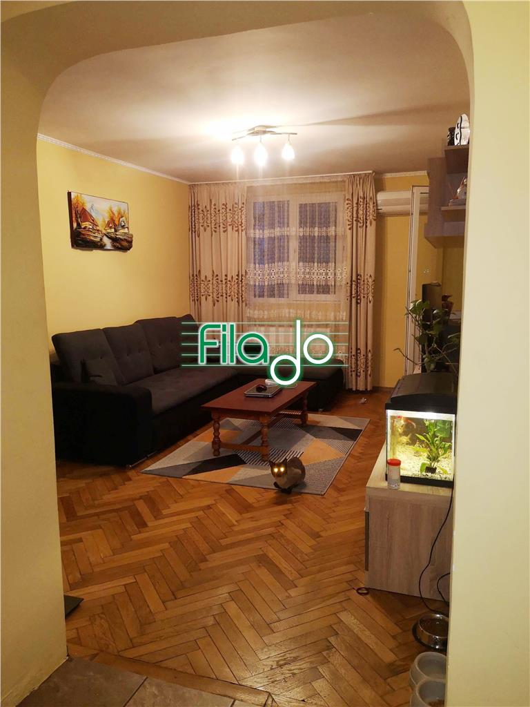 Apartament 4 camere Titan, Piata Minis - do2214281